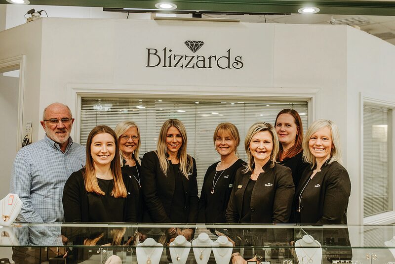 Give a little sparkleto the ones you love - The Shepparton Adviser